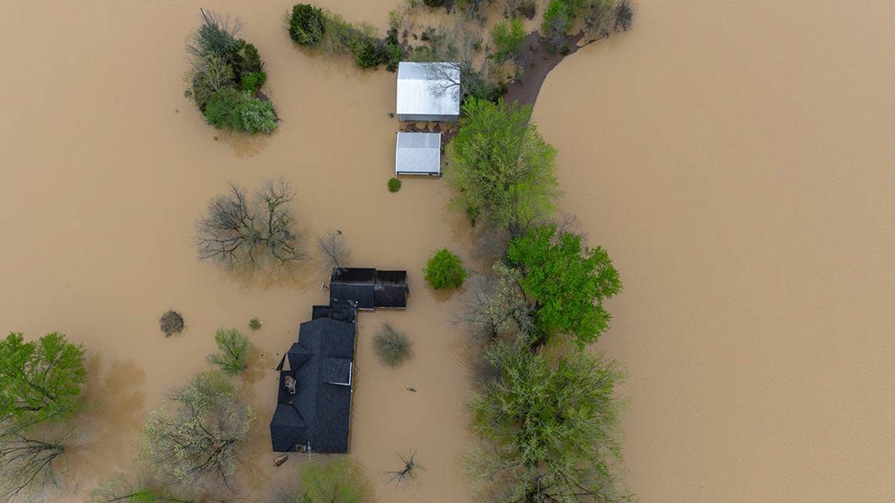 The Daily Weather Update from FOX Weather: Severe weather threatens ...