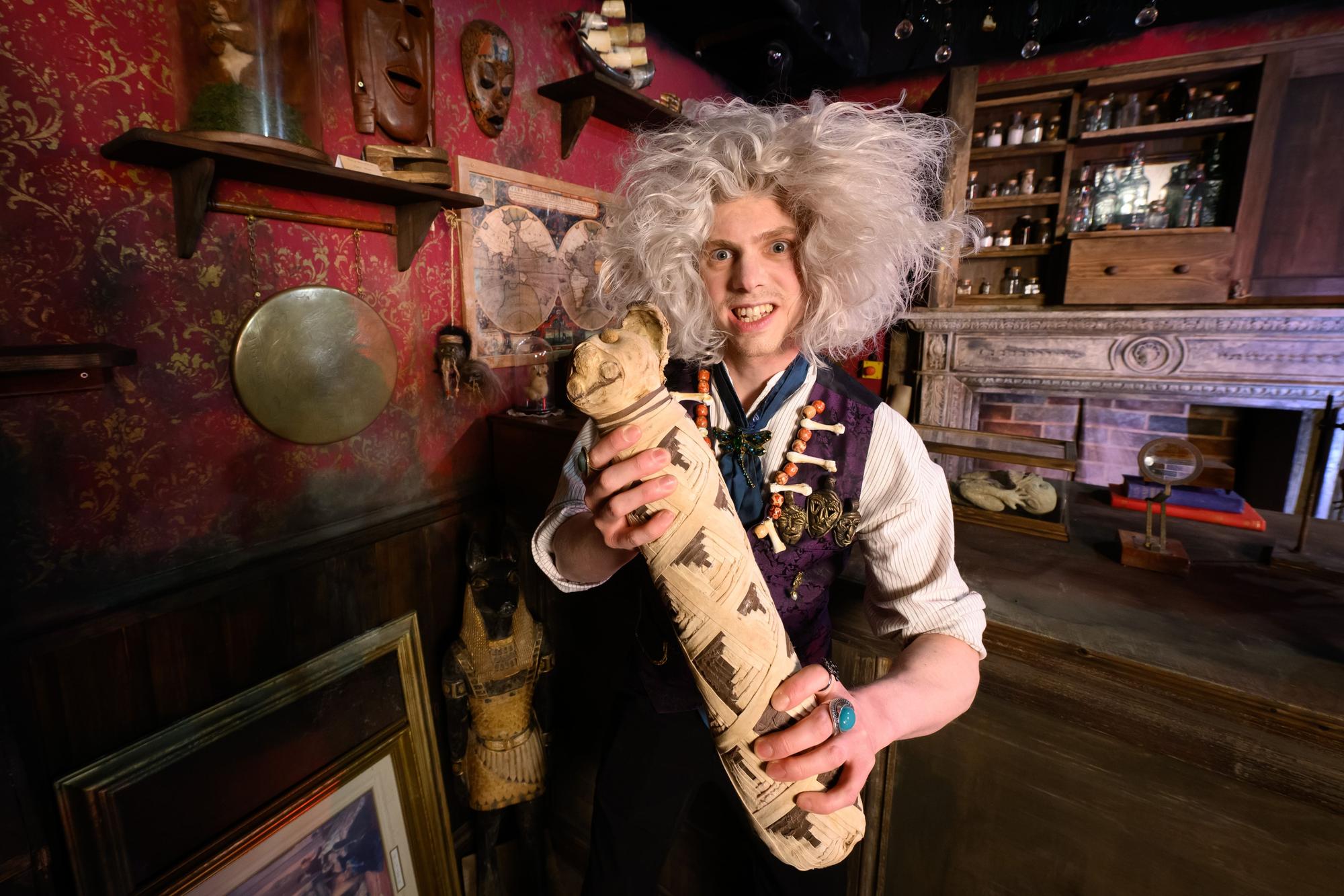 OBSESSED WITH THE POSSESSED! OVER ONE IN FOUR LONDONERS HAVE ...