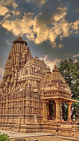 Mahavir Jayanti 2025: Visit These Sacred Jain Temples In Madhya Pradesh