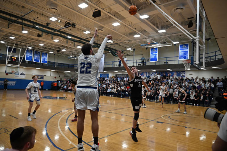 On the ‘Rebound’: Basketball provided some normalcy for Yeshiva team after Hamas attacks