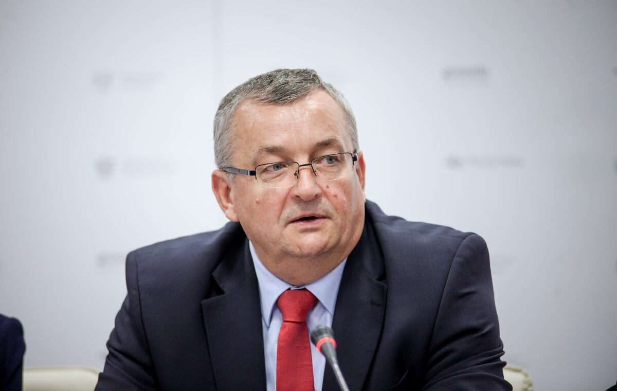 TYLKO U NAS. Zamach na wPolsce24! Adamczyk: To jest skandal!