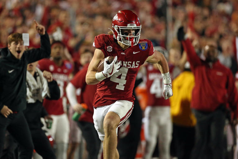Lions draft prospect profile: Isaac TeSlaa, WR, Arkansas