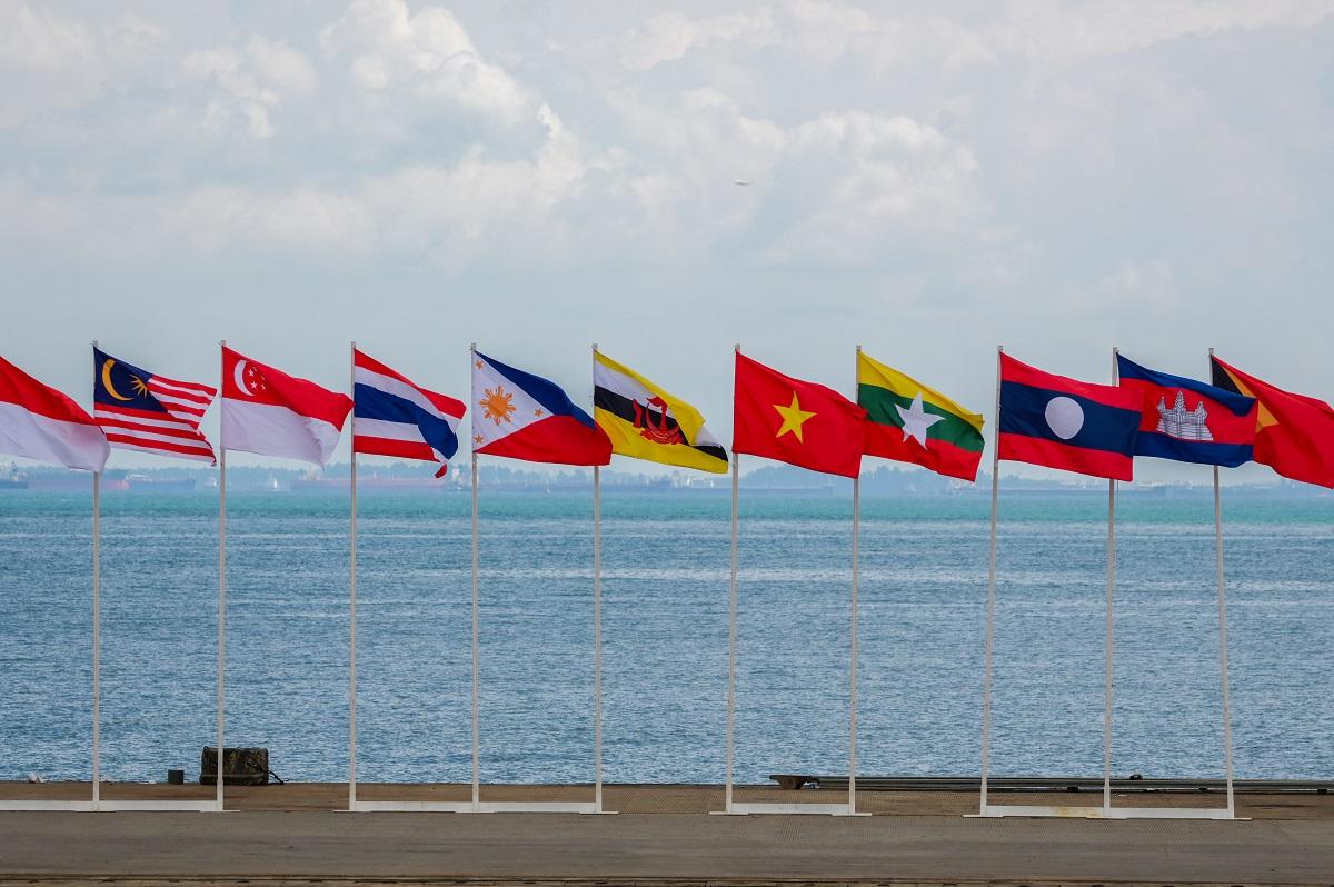 China, ASEAN to hold talks in Cebu on SCS code of conduct — diplomats