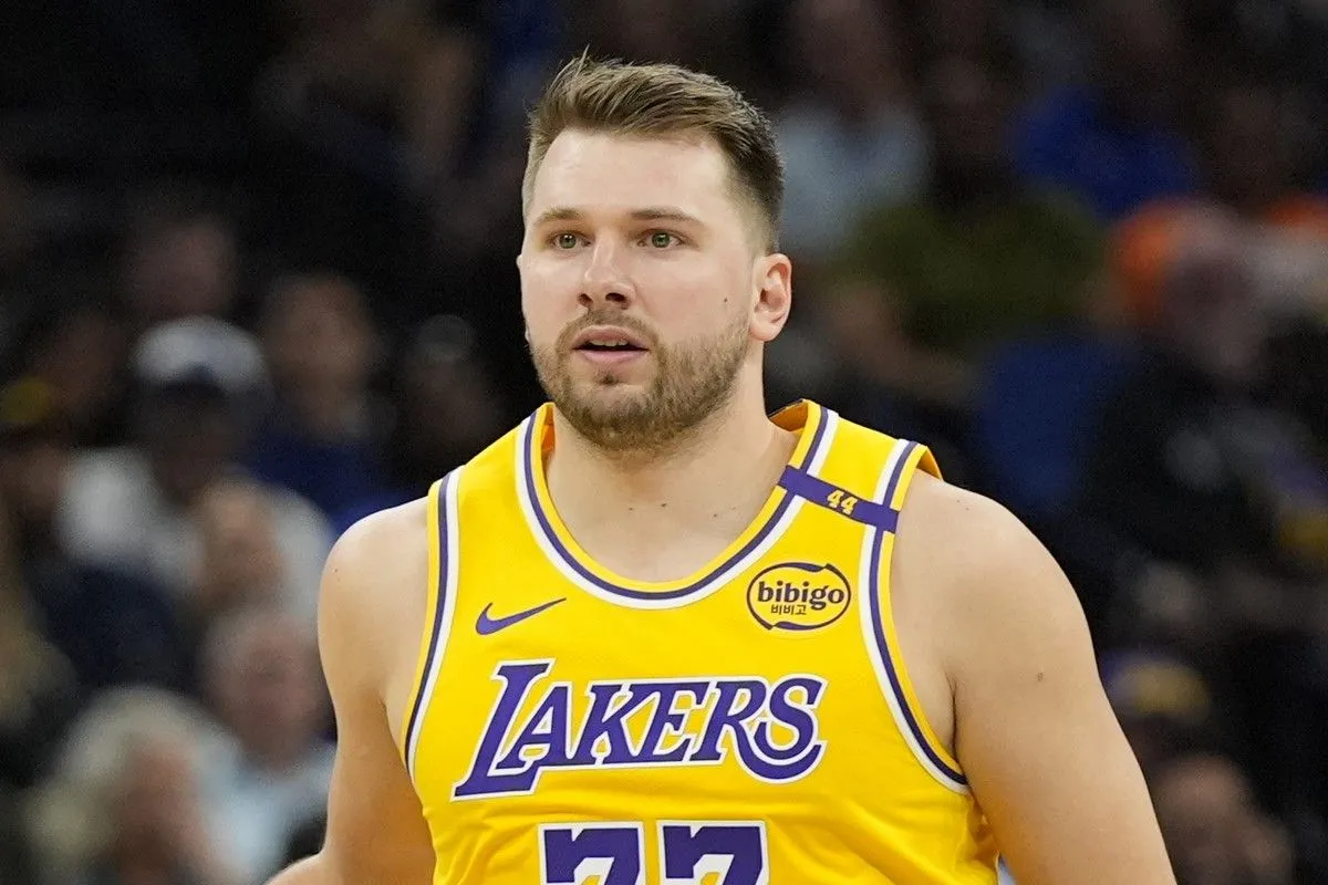 NBA: Luka Magic στη Σάρλοτ και διπλό των Λέικερς επί των Χόρνετς