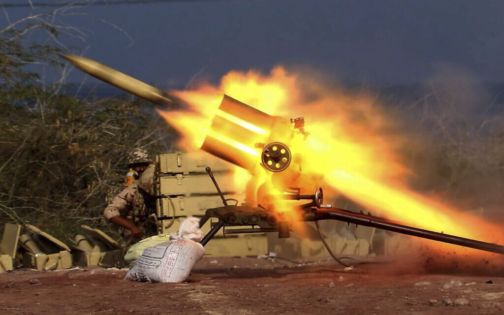 Iran sends new missiles to Iraqi proxies that were said to be disarming ...