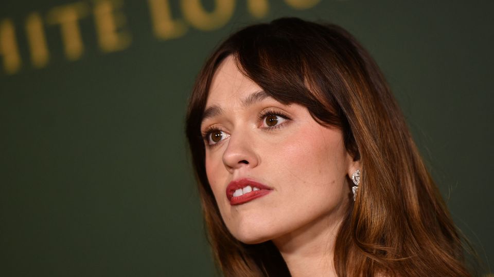 ‘It makes me a bit sad’: ‘White Lotus’ star Aimee Lou Wood doesn’t love ...