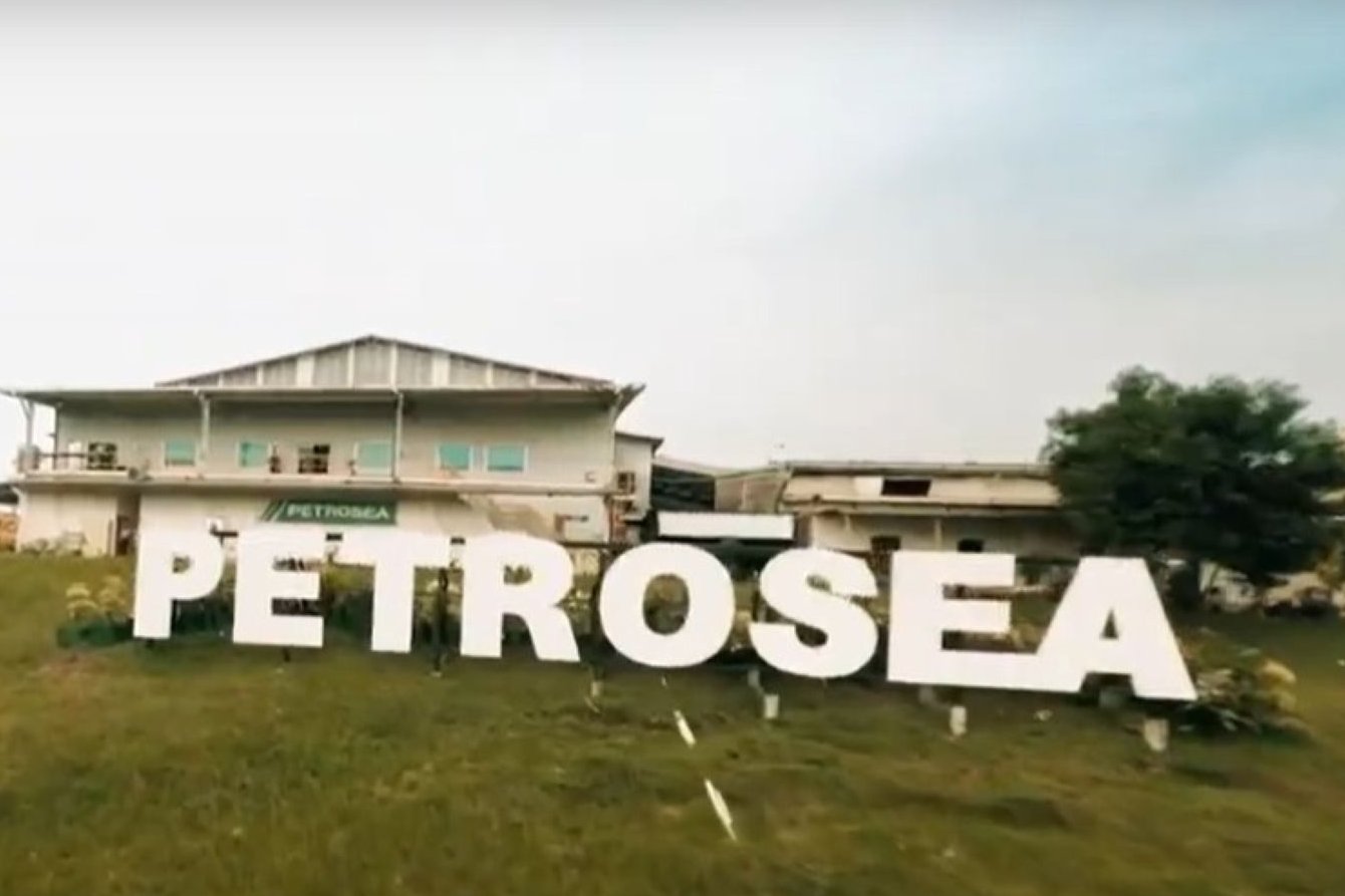 Emiten Prajogo PTRO dalam pusaran MSCI dan FTSE 2026, target saham ke ...