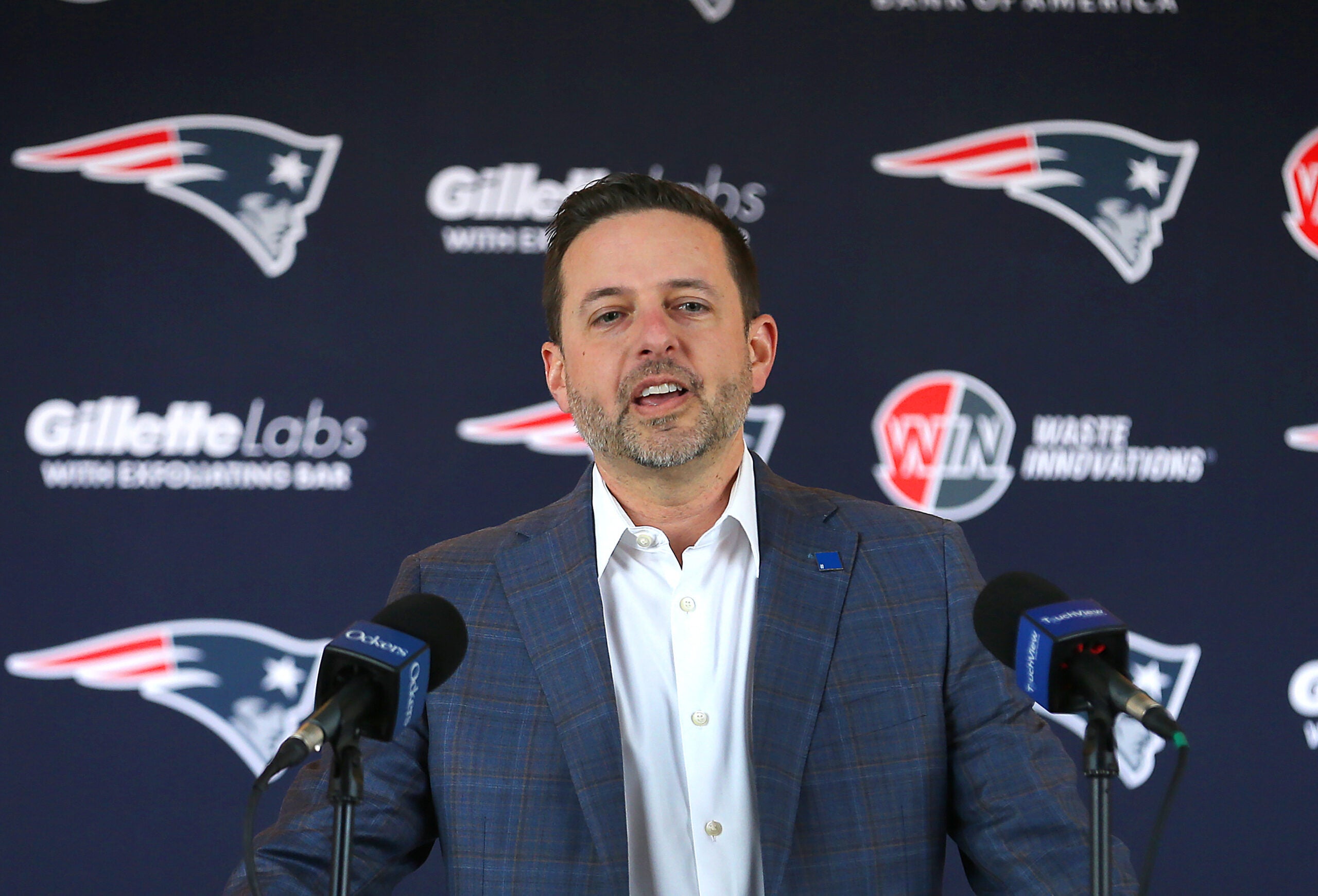 Oddsmakers have a clear favorite for Patriots’ No. 4 draft pick