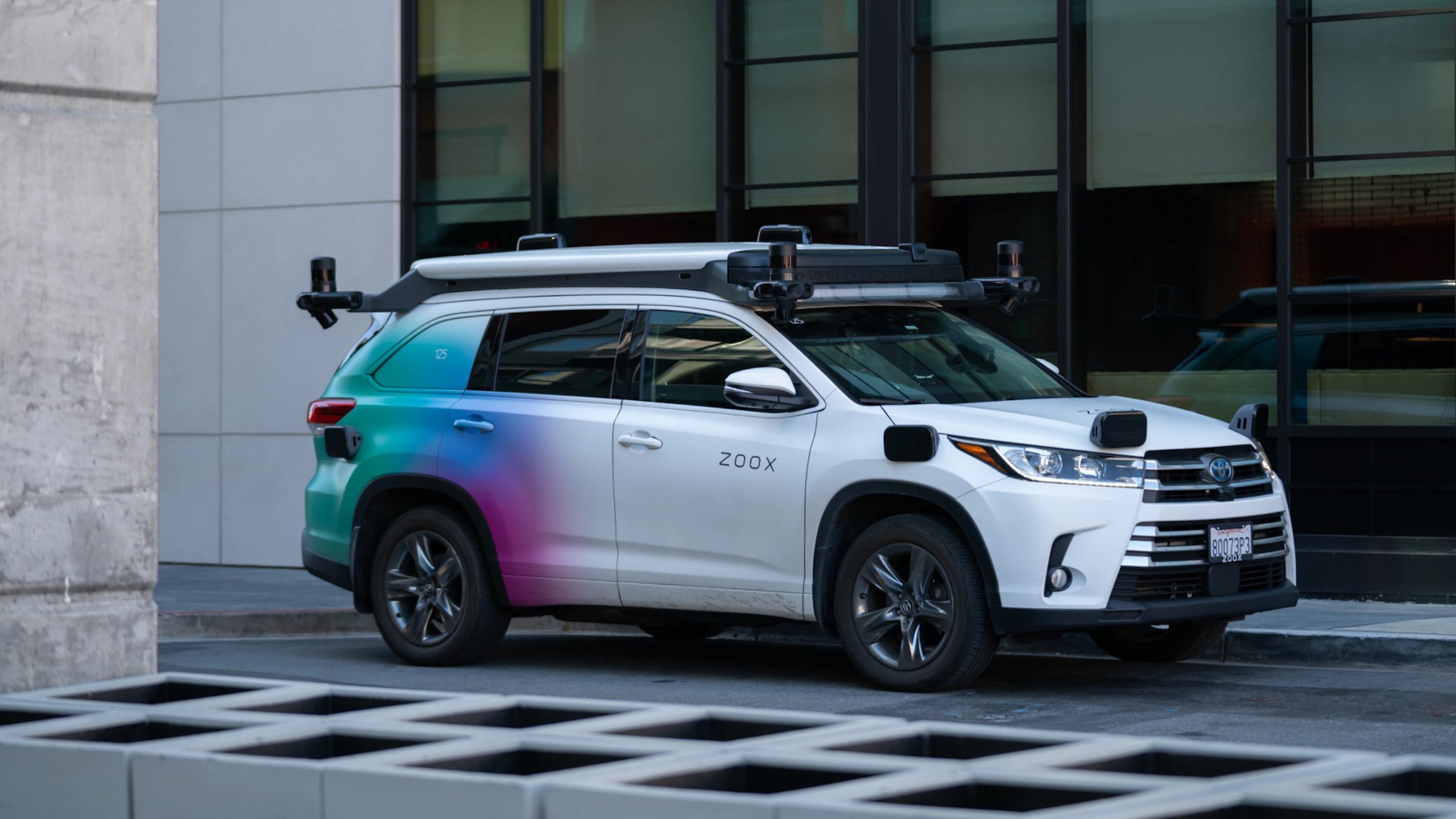 Amazon’s Zoox starts testing autonomous taxis in Los Angeles