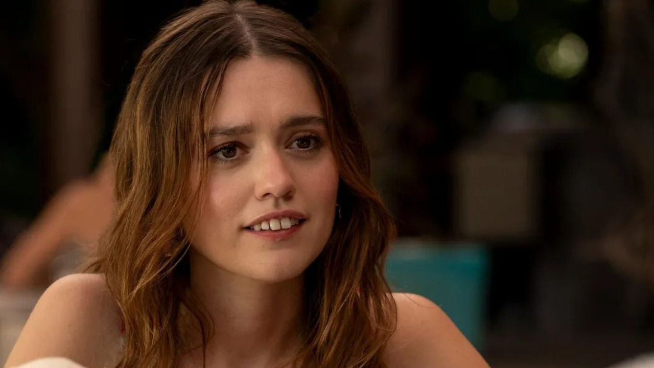 The White Lotus star Aimee Lou Wood doesn't like people discussing her ...