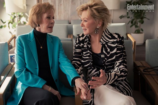 See first-look photos of “Hacks” guest stars Carol Burnett and Jimmy ...