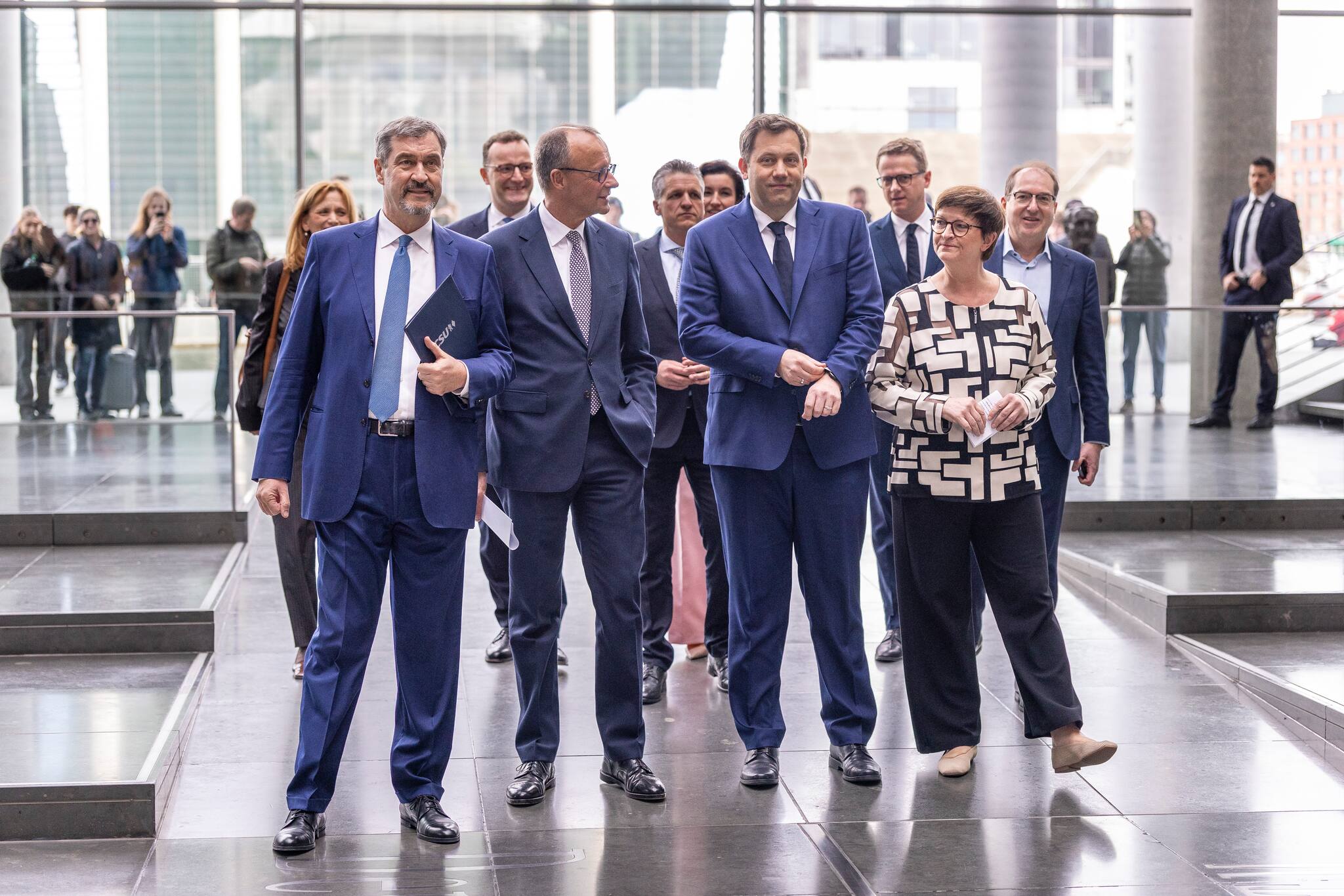 Koalitionsvertrag von CDU, SPD und CSU: „Die schönste Sache am Schluss“