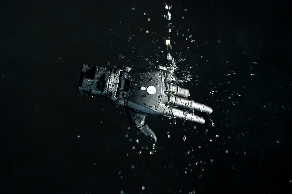 World’s most advanced bionic arm can crawl around on its own