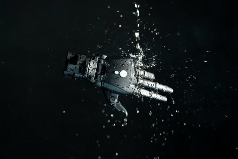 World’s most advanced bionic arm can crawl around on its own