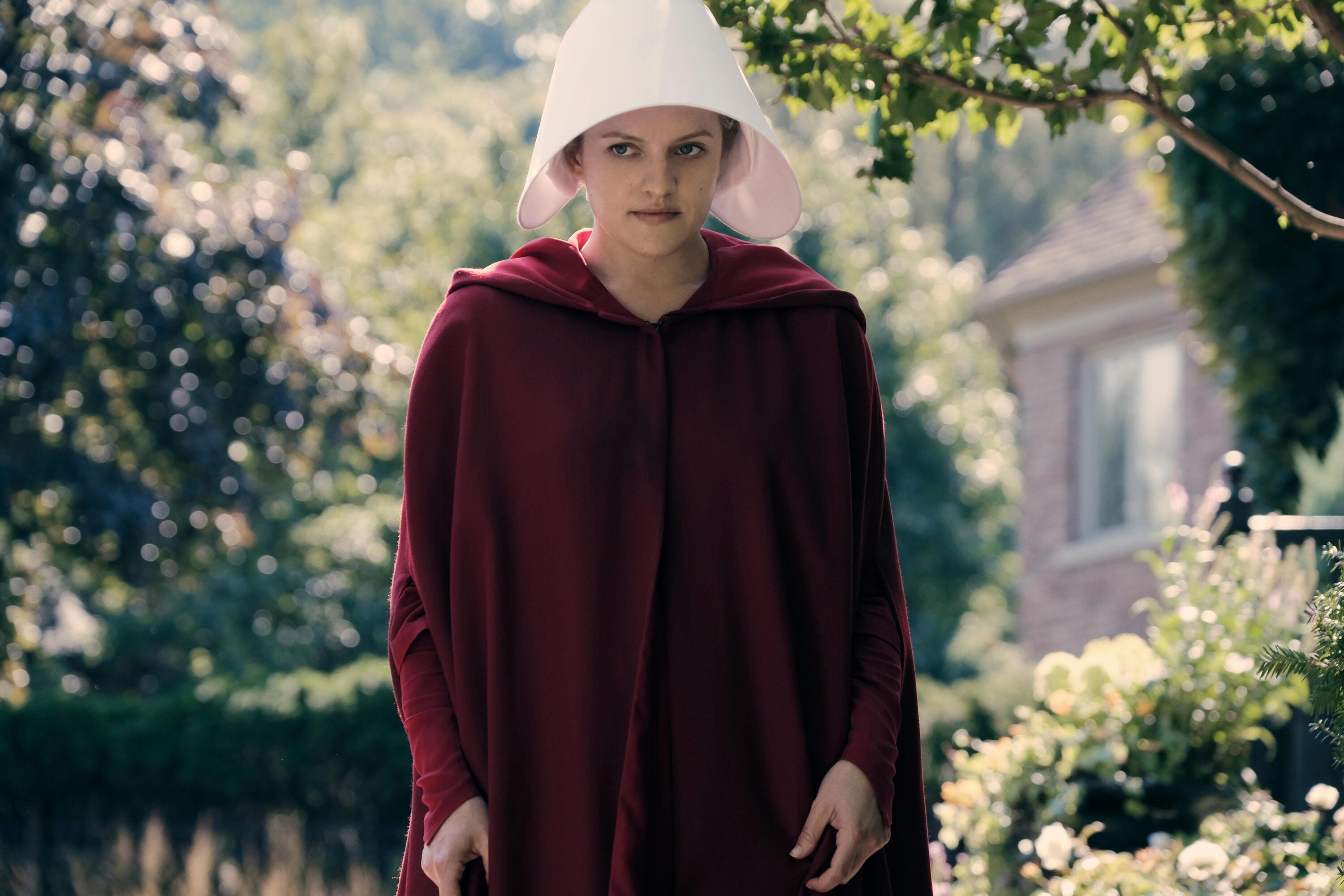 Final season of 'The Handmaid's Tale' is available on Hulu. Here's how ...