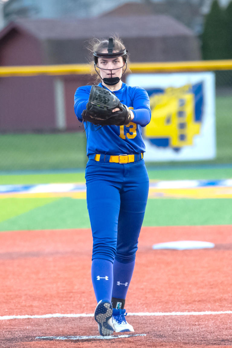 'Different day, different girl' is the winning formula for Clyde softball
