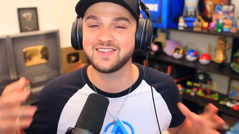 TROLLING Fortnite Streamers in Creative Mode!