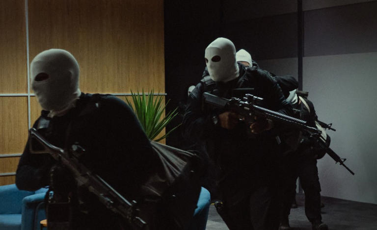 ‘Criminal Code' Season 2: Heitor Dhalia On Making Netflix's Breakout ...