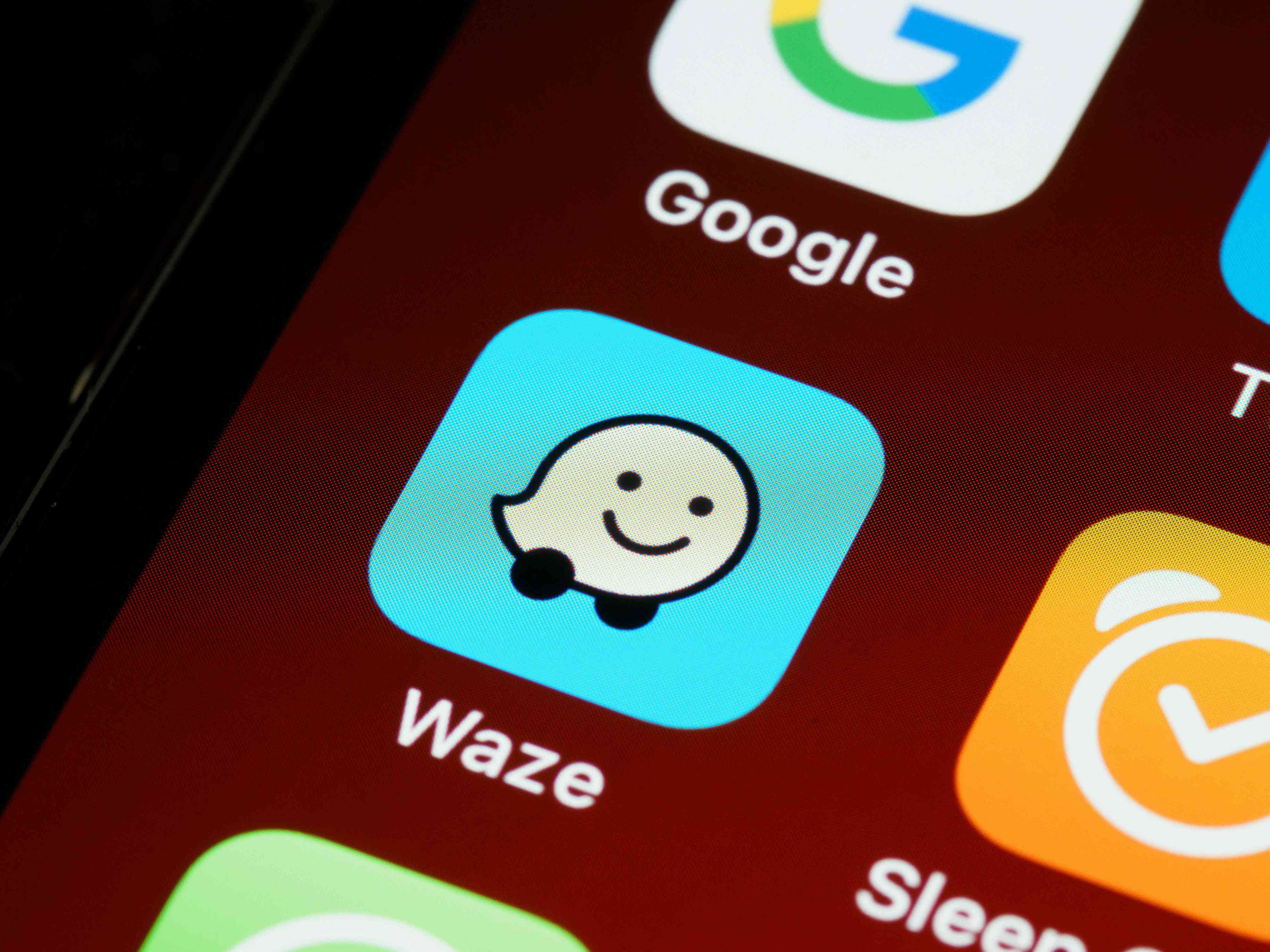 How to Easily Set Up and Use Waze on Android Auto
