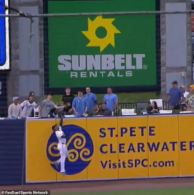 'Annoying' MLB ballhawk Zack Hample enrages fans by interfering on ...