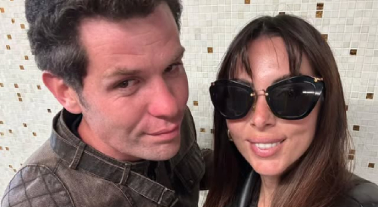 Micol Olivieri e Niccolò Centioni, pace fatta ai funerali di Antonello ...