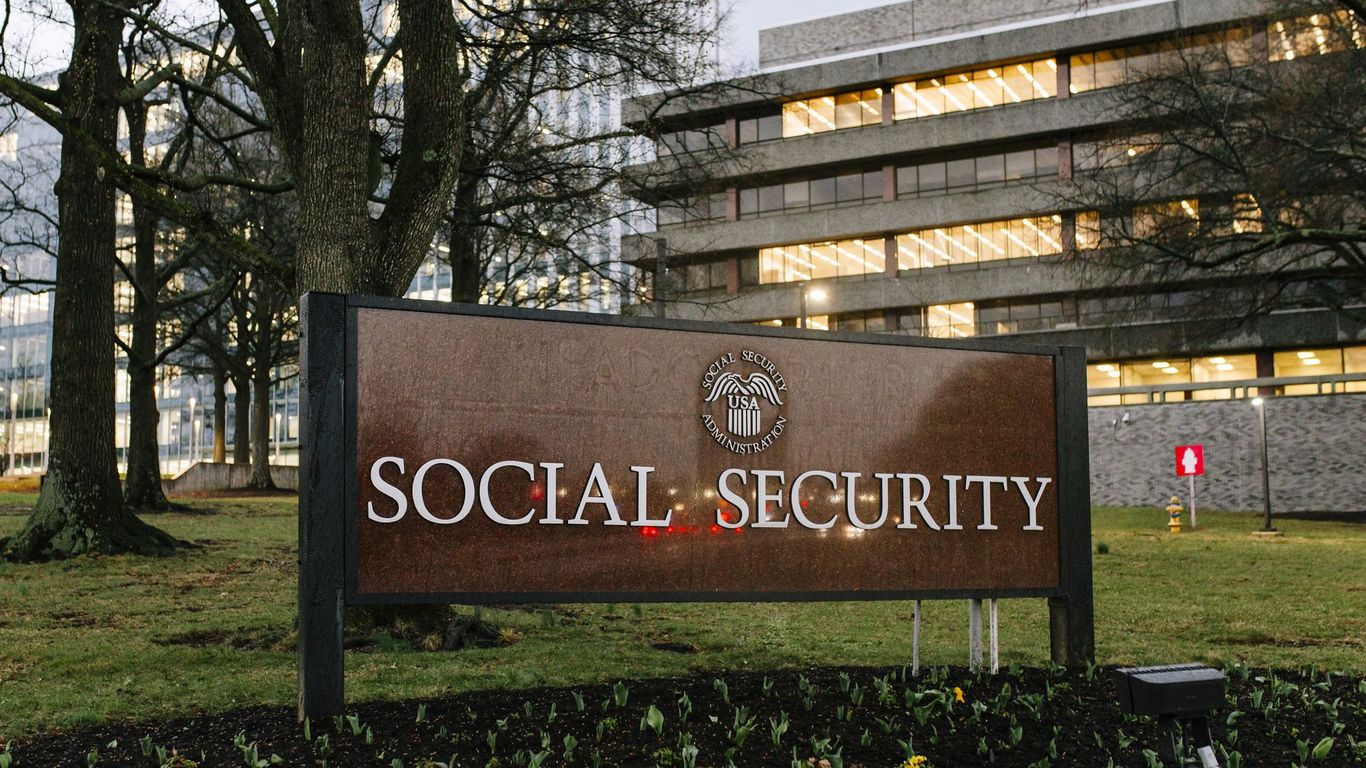 Social Security backs off cuts to phone services amid outcry