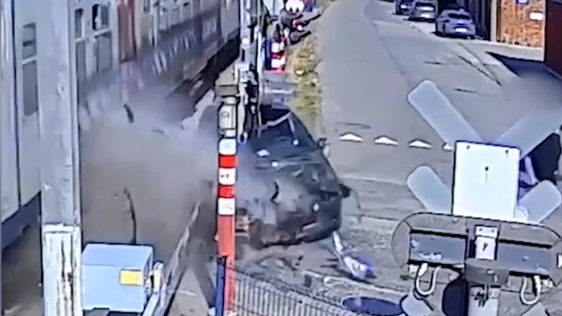 Shocking moment train hits semi-truck in Minnesota