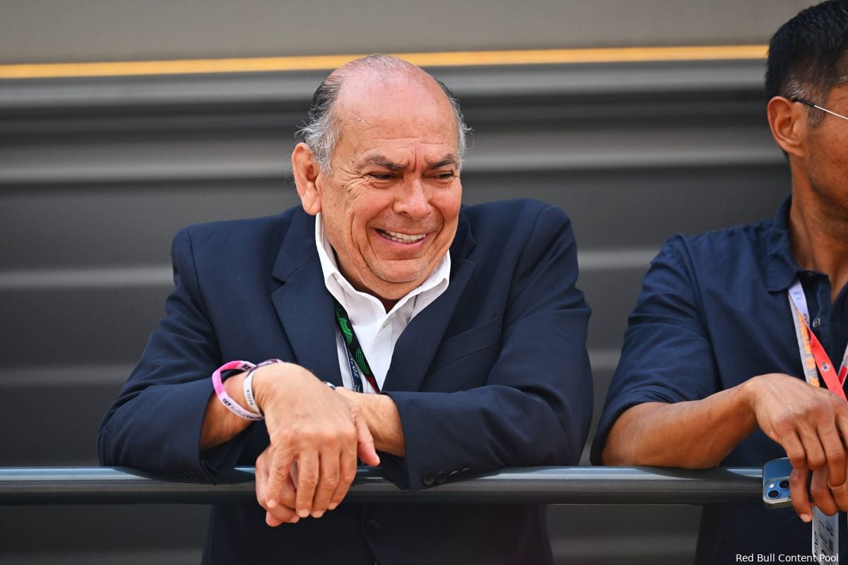 Perez's father accuses former team of "betrayal"