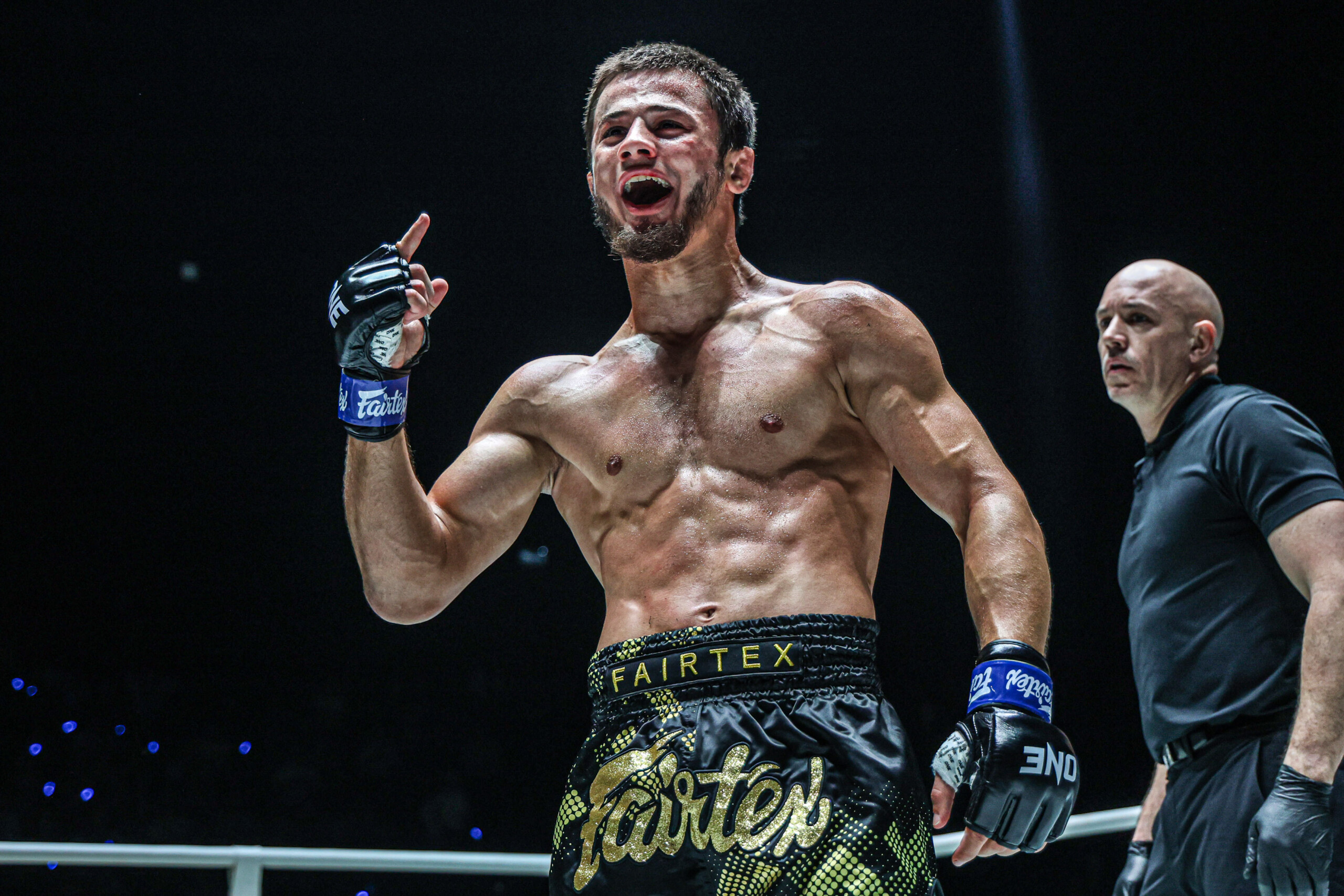 Abdulla Dayakaev To Battle Saemapetch In Bantamweight Muay Thai Clash ...