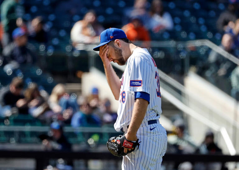Mets bats go ice cold again at chilly Citi Field in shutout loss to Marlins