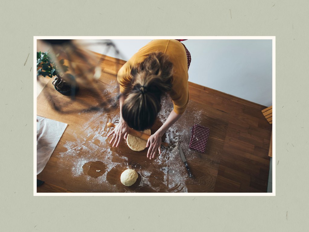 From Homework to Housework, Here's What Teen Girls Like Me Think of the Tradwife Trend