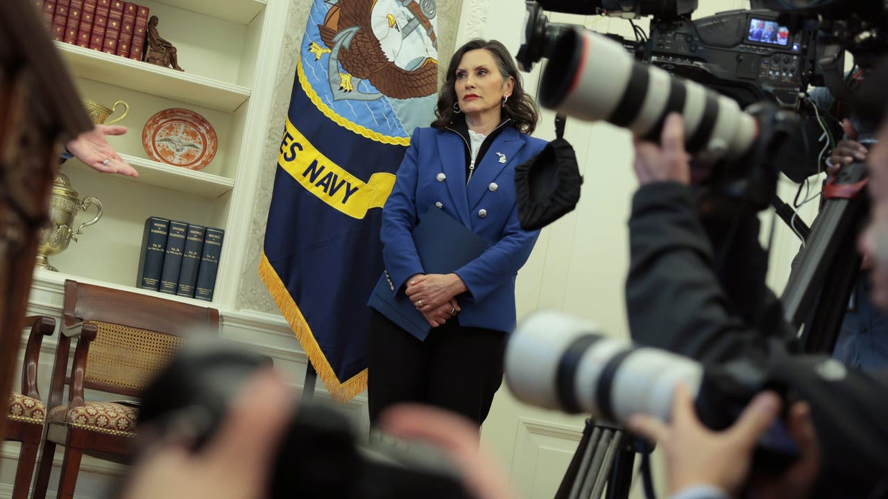 Trump joined by Whitmer, Speaker Hall in Oval Office, promises help ...