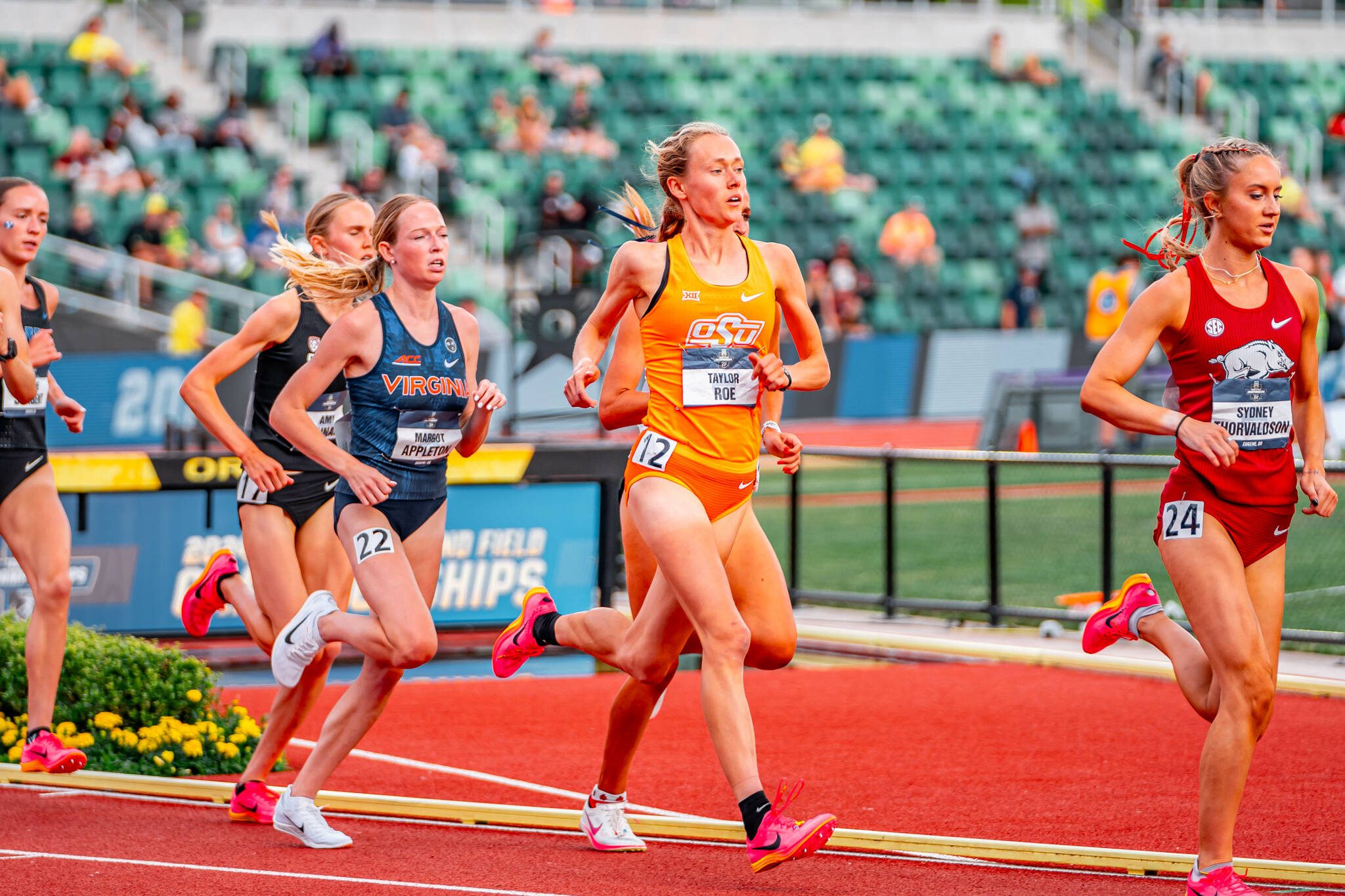 Lake Stevens grad Taylor Roe breaks 10-mile run world best