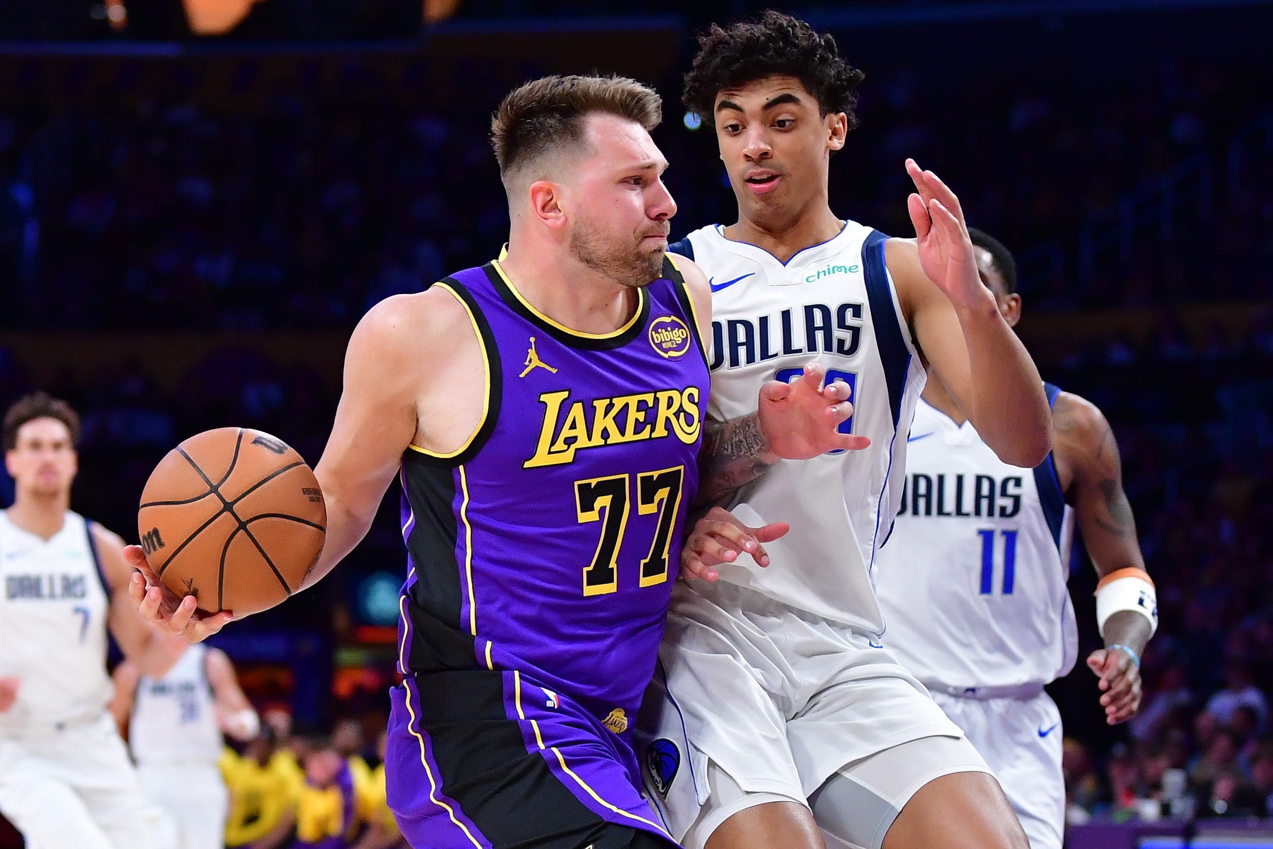 Lakers vs Mavericks: Live updates and highlights