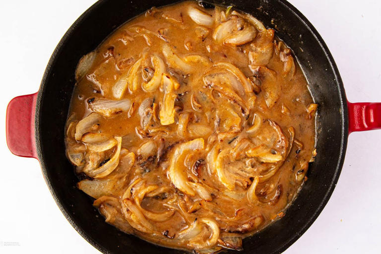 Skillet Smothered French Onion Pork Chops Recipe