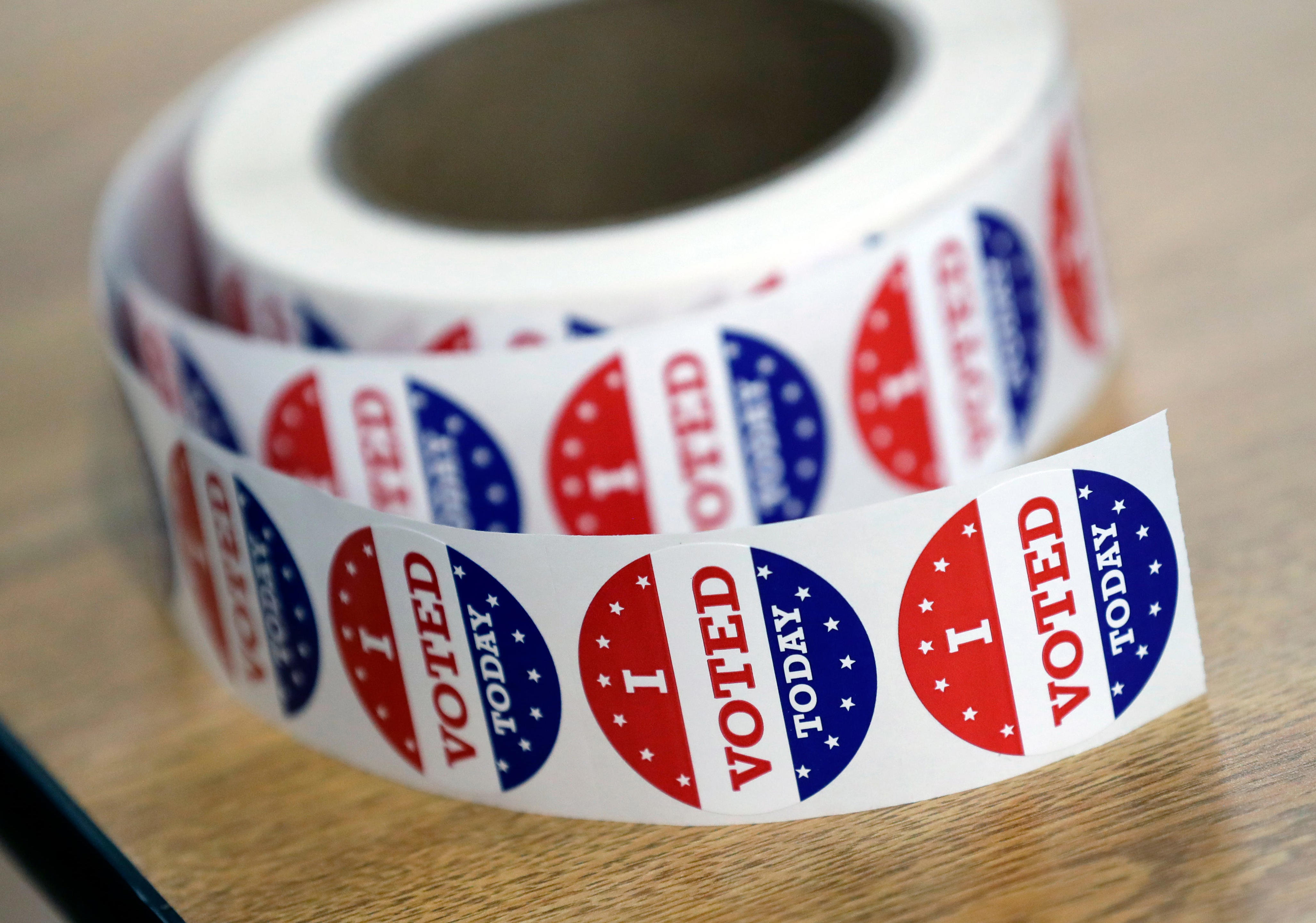 Who's running for school board in Appleton area in 2026