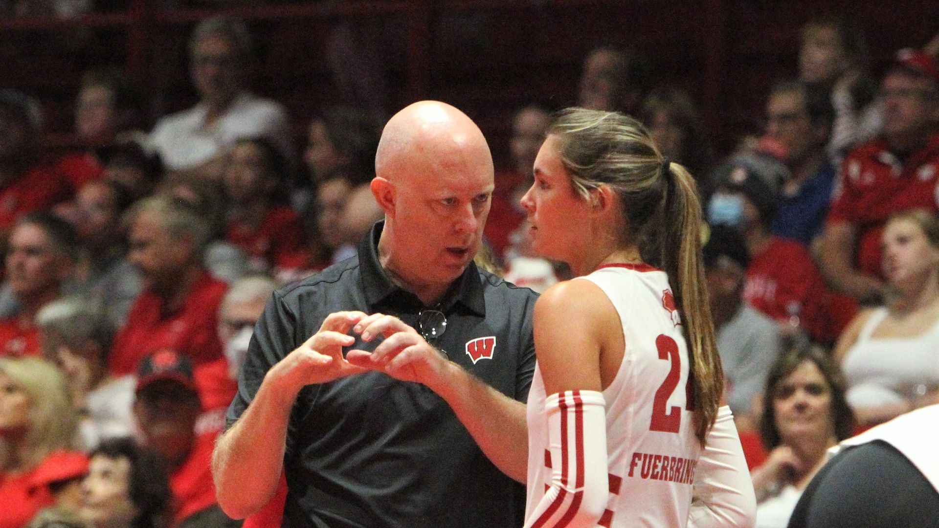 Badgers spring game date, time, channel, and opponent announced
