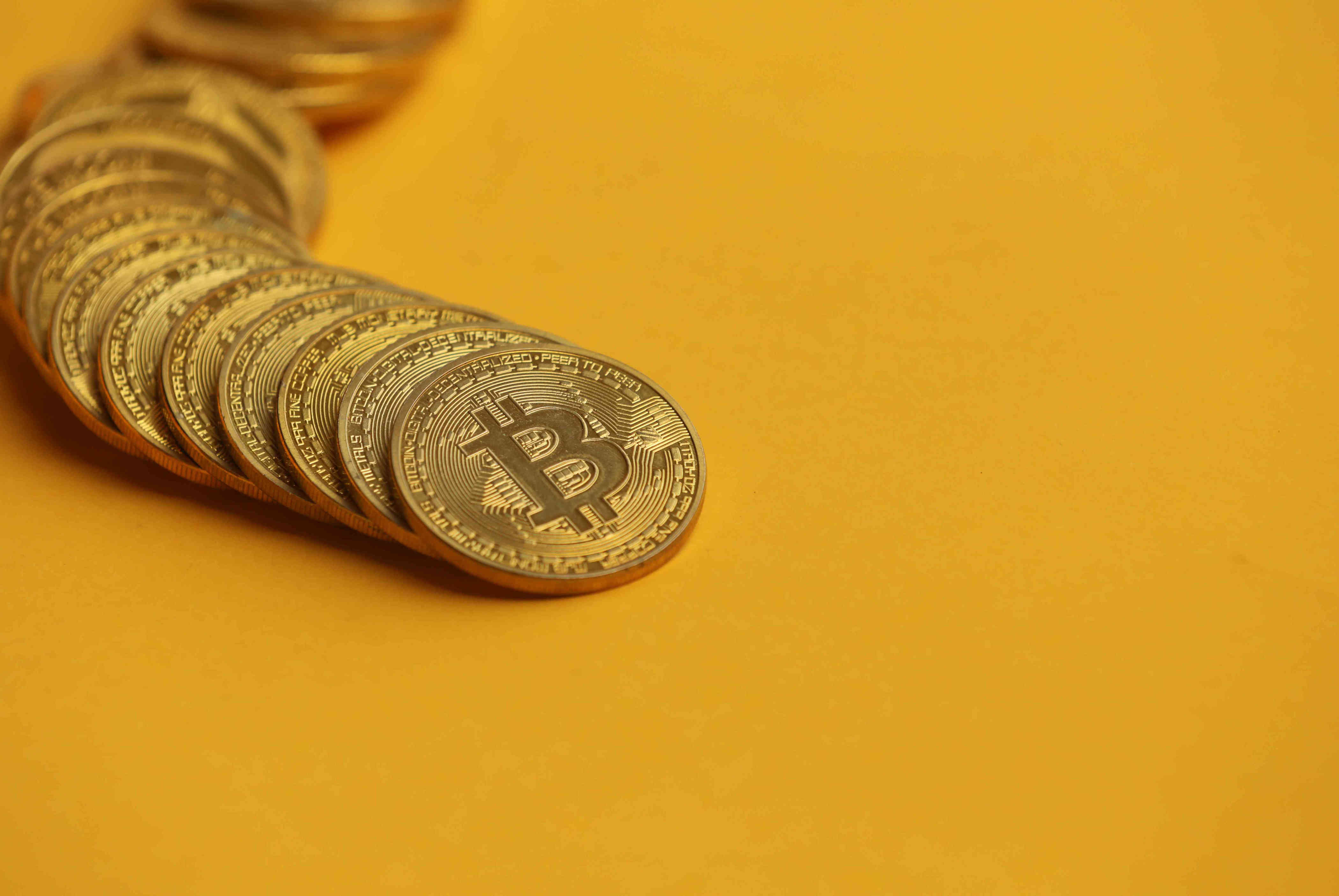 Bitcoin, Crypto-Related Stocks Soar After Trump Announces Tariff Pause