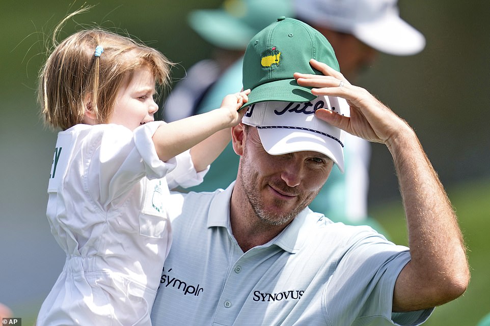 Gary Player dancing at 89, Jordan Spieth's daughter eating grass... and ...