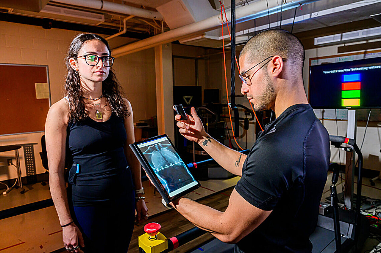 Wearable technology continuously monitors heart-rate recovery to ...