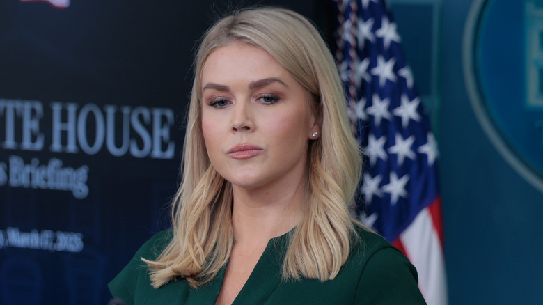 Karoline Leavitt's Unflattering Trench Coat 'Fit Is New Low For Her ...