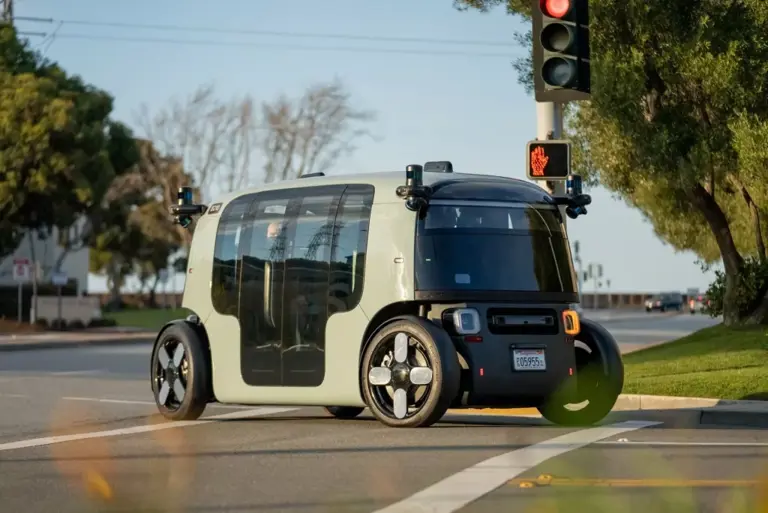 US Regulators Just Approved A Car With No Steering Wheel, No Pedals And ...