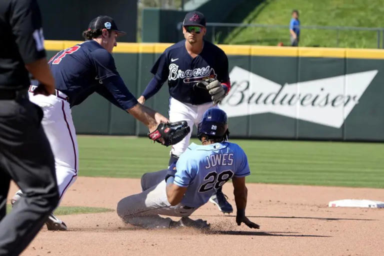 Chicago White Sox lose best offensive piece amid injury news; recall ...