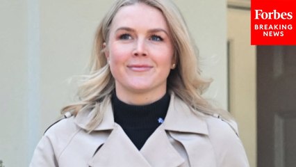 Karoline Leavitt Touts 125% Tariff On China After Trump Puts 90-Day ...