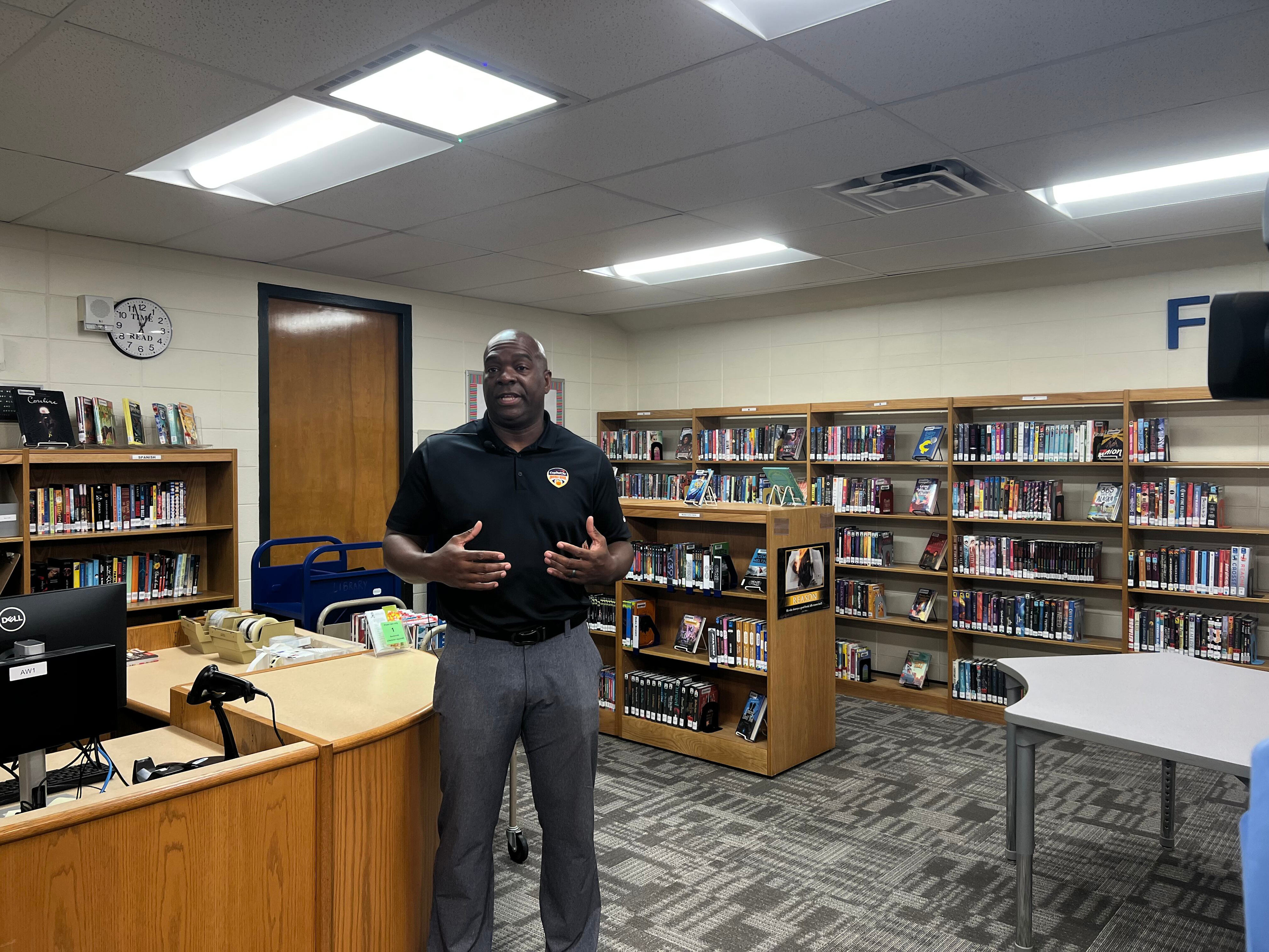 Classroom to Gridiron: Kansas City principal earns spot in NFL