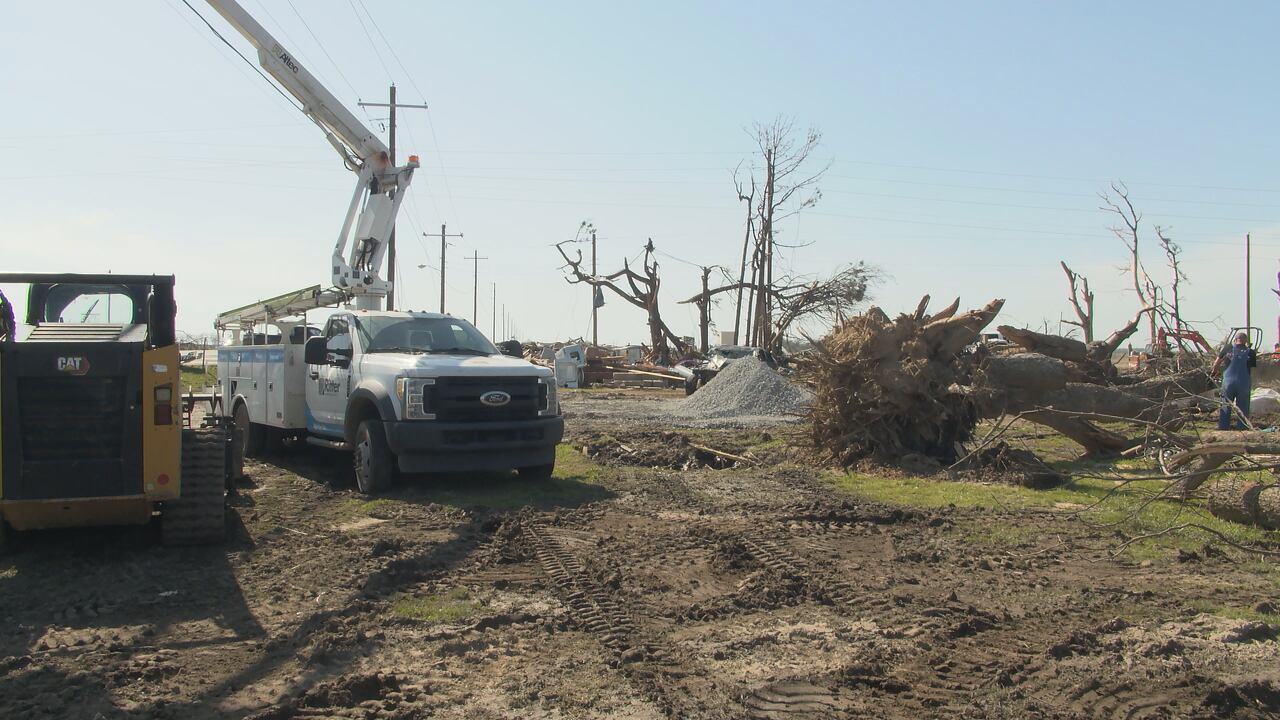 Clean up efforts continue in Lake City