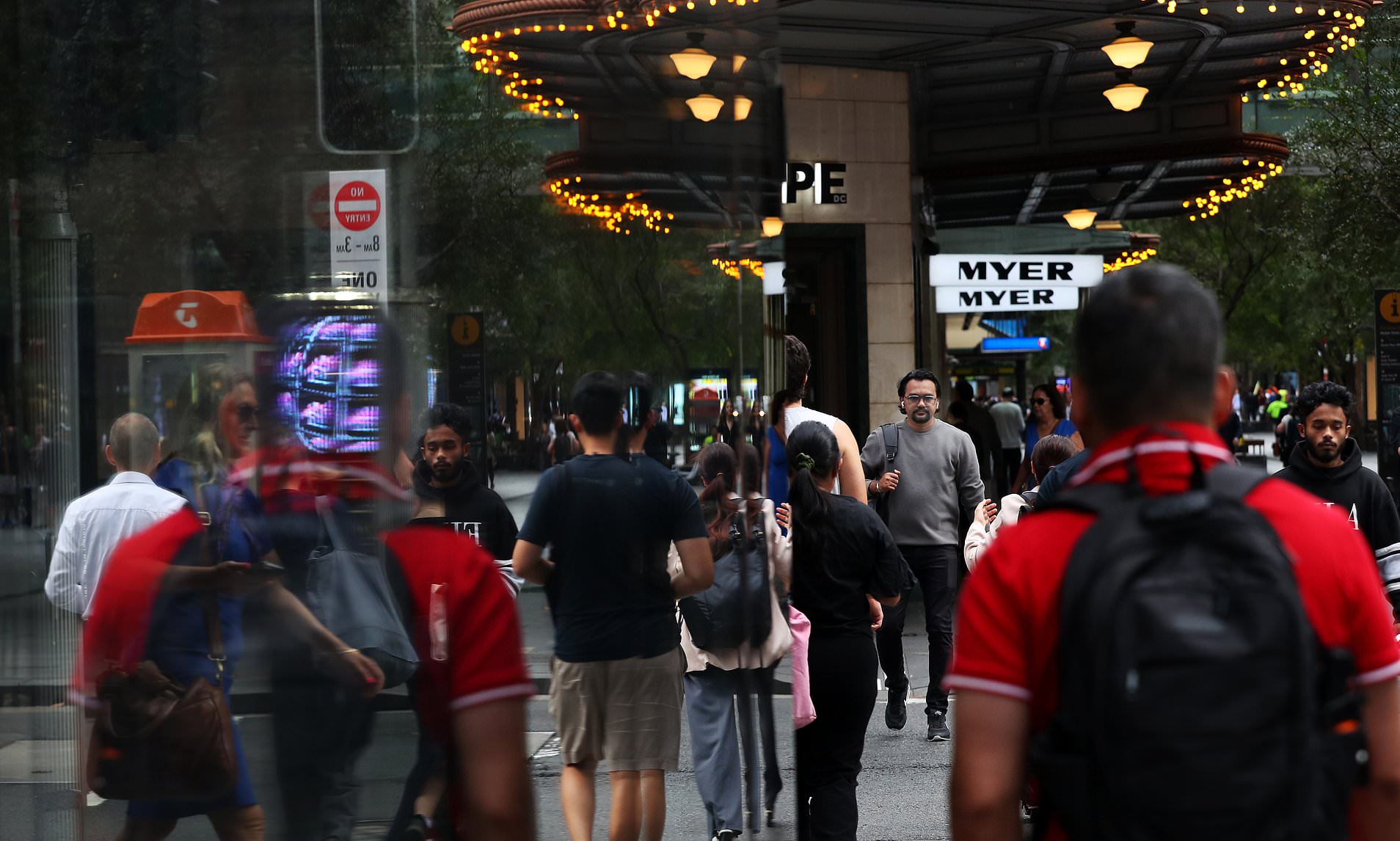 Major Aussie banks predicts super-sized May rate cut