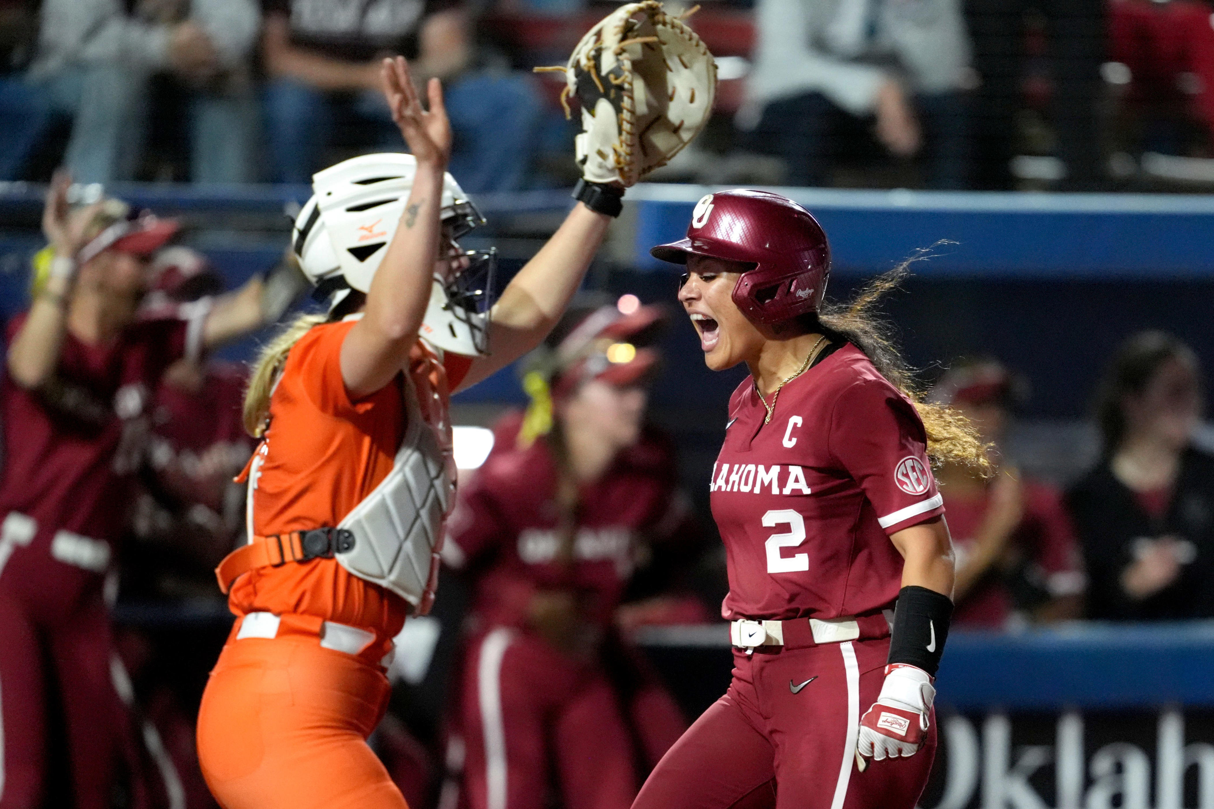 NCAA softball tournament bracket predictions: Projecting where all 64 ...