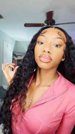 When the Makeup’s On, So Is the Main Character Energy