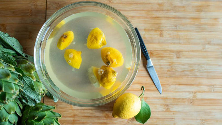 Kinetic e-Luna electric moped: 200km range and smart features revealed